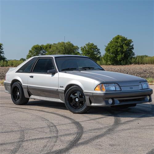 Mustang SVE Saleen SC Style Wheel & Tire Kit - 17x8/10 - Gloss Black